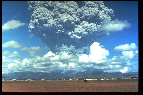 Yellowstone Volcano Ash Cloud Map Volcano Erupt