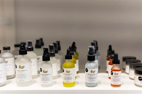 What S The Difference Between A Face Serum And Face Oil