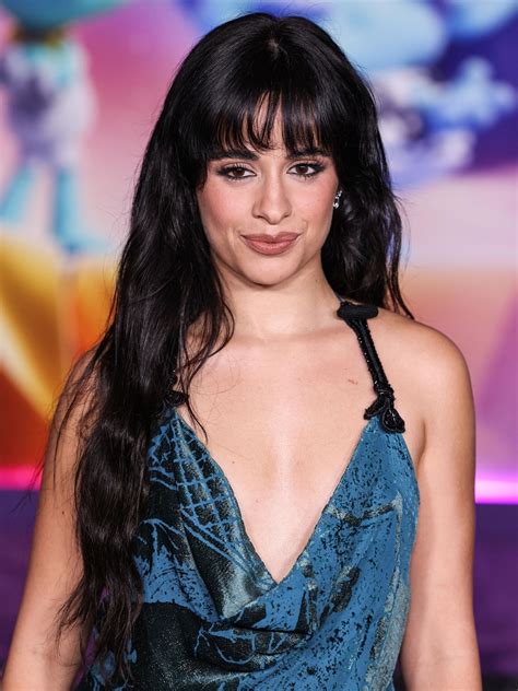 Camila Cabello Une Star éblouissante à La Première De Trolls Band