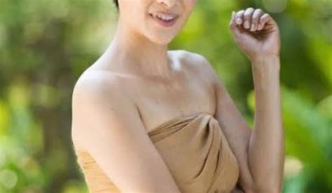 รวมรูปภาพของ จุ๊บแจง วิมลพันธ์ เปิดหมดใจ แต่งงานในวัย 54 แฟนเก่าวันนั้นสู่คู่ชีวิตวันนี้ รูป