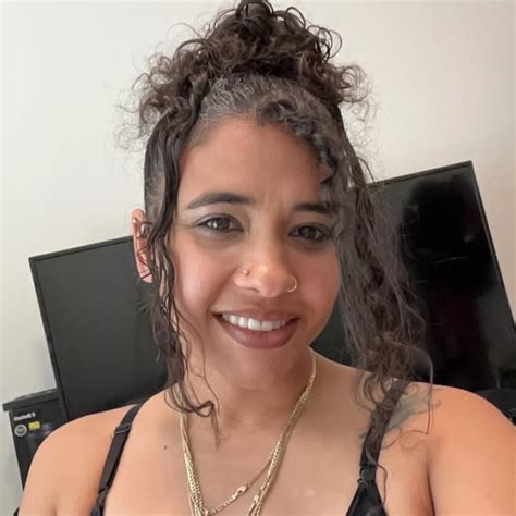 Cali Cali La Jefa Threads Say More