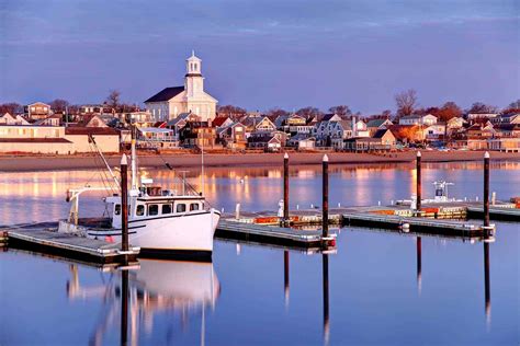 10 Best Cape Cod Towns To Visit This Summer