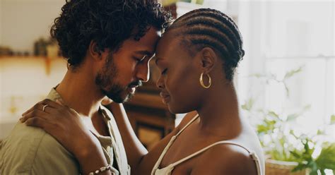 What Is The Anxious Attachment Style POPSUGAR Love Sex