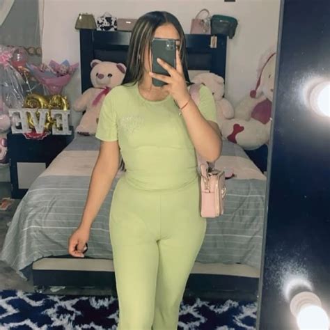 Evelin Be Ev Burgos Threads Say More