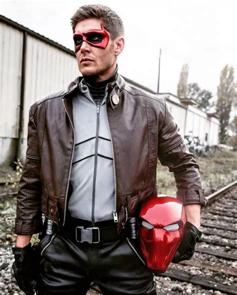 Jensen Ackles Cosplay As Dc Comics Red Hood For This Halloween Rpics