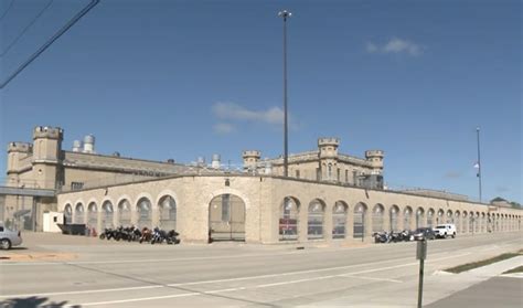 3 Inmates Have Died During Waupun Lockdown Families Push For Answers