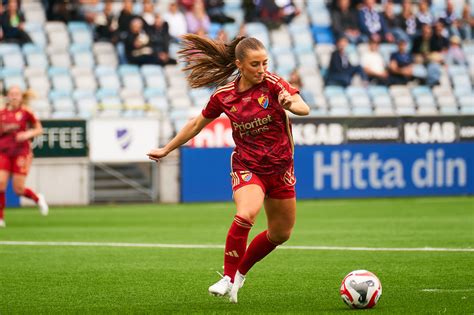 Tilde Lindwall Beautiful Young Swedish Lady R Womensoccerlegs