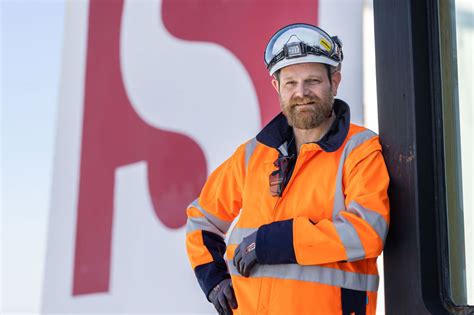 early adopters stolt tankers embraces the move to digital logbooks
