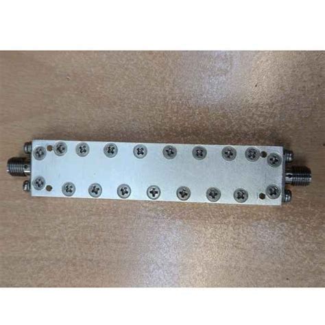 فیلتر موجبری میان گذر 8 تا 18 گیگاهرتز با ریپل و تلفات کم و ریجکشن بالا Rfcal فروشگاه تخصصی