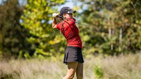 Farm Collects Glvc Female Golfer Of The Week Honors Lewis University
