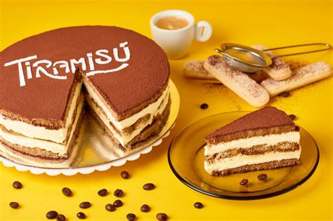 Поръчайте Торта Тирамису Онлайн с Доставка от Сладкарница Пчела