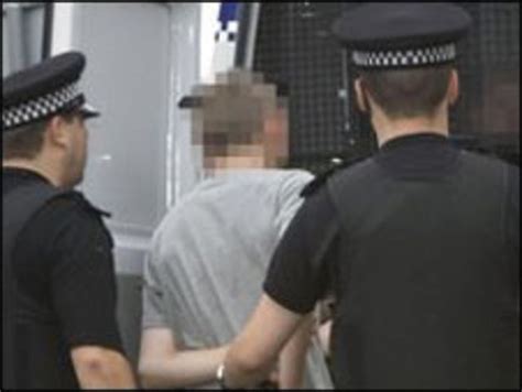 英国犯罪率降低7 Bbc 英伦网