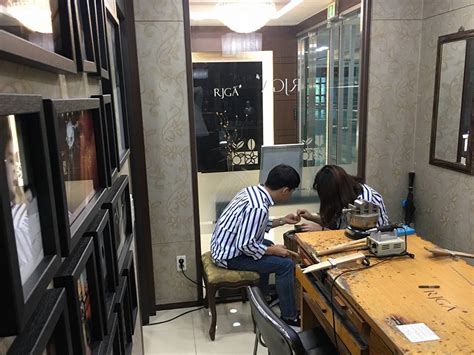 알제이가 디자인공작소 커플룸반지만들기 다이아반지 알제이가 프로포즈and웨딩주얼리 다이아몬드 직수입 Facebook