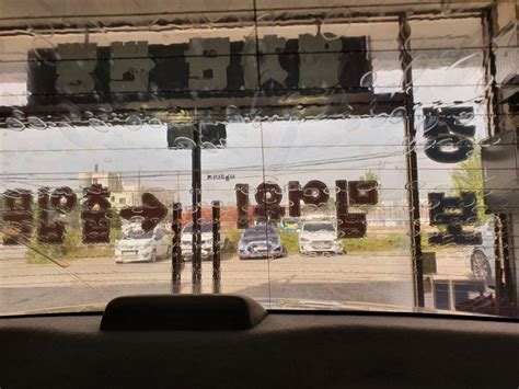 천안 아반떼hd 후면 썬팅 재시공 필름 하자로 인한 시인성 문제로 재시공 추천 전면 측면의 기존 필름이 열차단 제품이