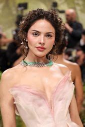 Eiza Gonzalez At Met Gala 2024 • Celebmafia