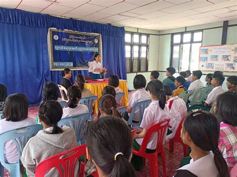 မိုင်းခတ်မြို့ လူထုအ‌ခြေပြုဗဟိုဌာန၌ လူငယ်‌ရေးရာအသိပညာပေးဟောပြောပွဲပြုလုပ် Information And