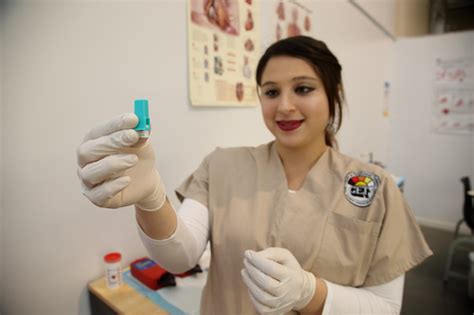 Trade School Everything You Need To Know Cet