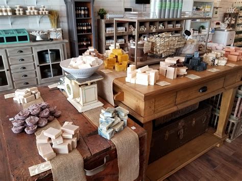 The Foxy Violet The Foxy Violet Added A New Photo