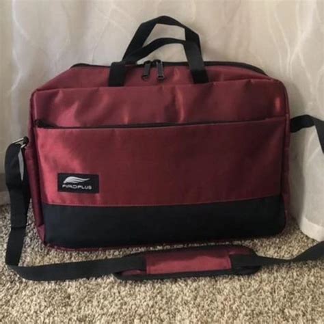 خرید و قیمت کیف لپتاپ 16 اینچی همراه با یک کیف هدیه ترب