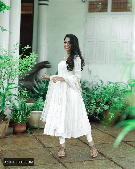 Ivana Feet Aznudefeet