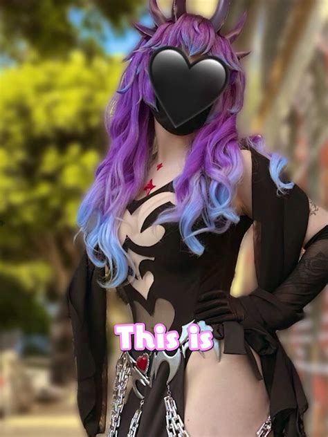 Cosplaying As My Vtuber Model Tiktok