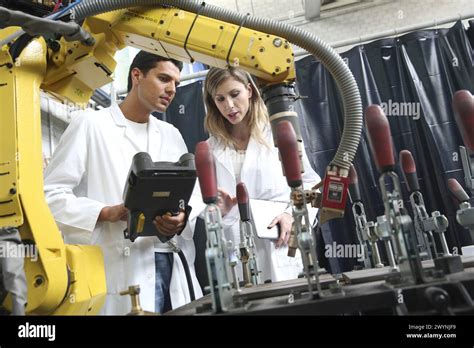 Shipweld Monitoring The Joint Geometry For Adaptive Control Of Welding Parameters Industry