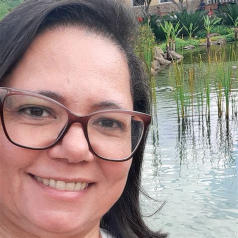 Marcia Bachega Youtube