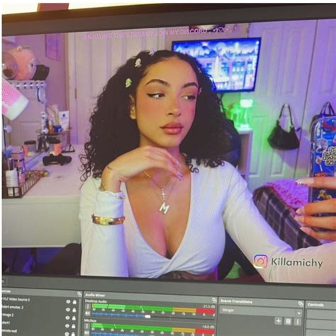 Charry 🍒 Queenmichy Snapchat Stories Spotlight And Lenses