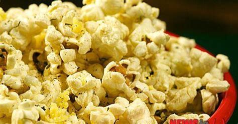 손 떨려서 못 먹겠다金테 두른 대형 영화관 팝콘 조선일보