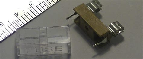 What Does A Fuse Holder Do In A Pcb Circuit Raypcb