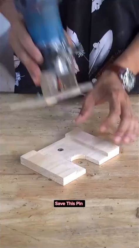 Best 13 Diy Table Router Guide Rail Jig For Woodworking Projects