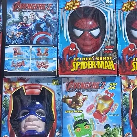 خرید و قیمت ماشین کنترلی دیوانه کوچیک اسباب بازی در طرح کارتونکی ترب