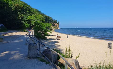 Gdynia Orlow Beach 🏖️ Pomerania Poland Detailed Features Map Photos