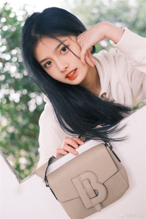 Krizemann Rrizzman Mode Wanita