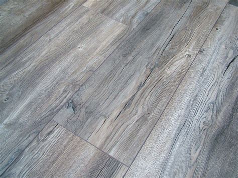 Harbour Oak Grey Laminate Flooring Pallet Deal Ac4 8mm 4v Groove Wide