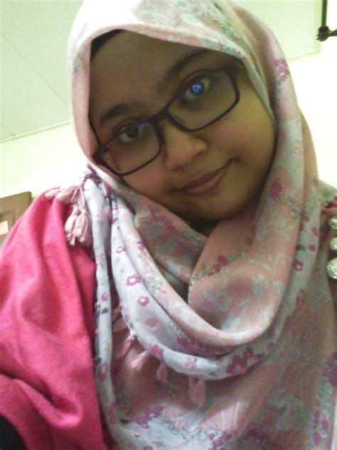 Awektube Awek Gersang Tengah Malam