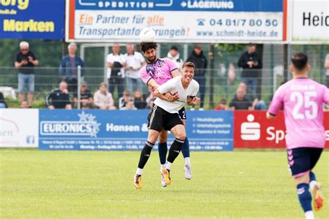Pleite In Heide Regionalliga Traum Rückt Für Altona 93 In Weite Ferne