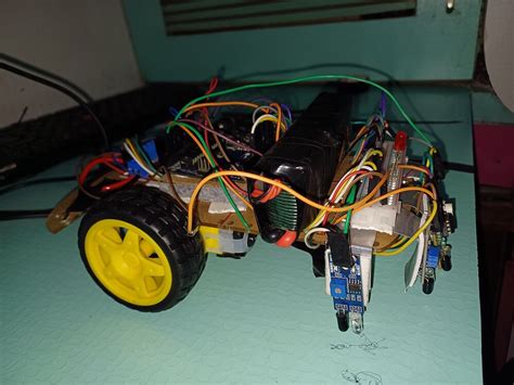 Improving Pid Logic And Constructing A Line Maze Solving Robot