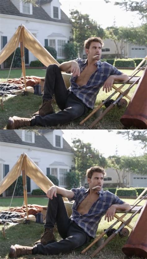 Épinglé Par Angelika Barone Sur Paul Wesley