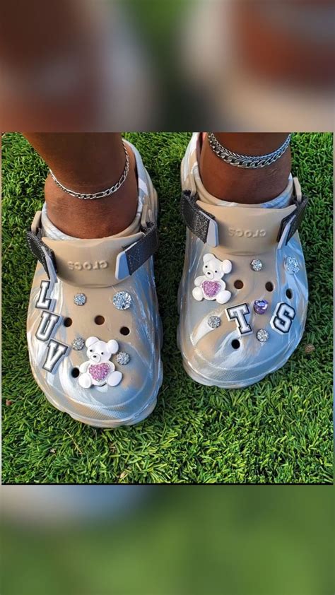 Pin By Paulina A Sanchez On Croc Charms Crocs Fashion Crocs Outfit