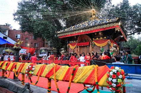 Dashain Begins Devotees Throng Temples Photos Nepal Views Voices