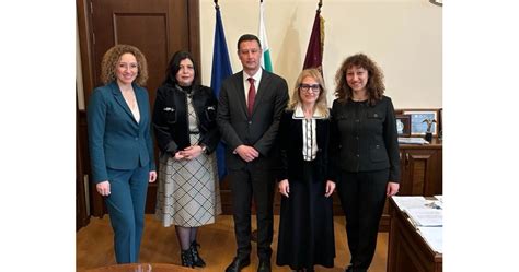 Стойчева Три български компании ще финансира Европейския иновационен съвет