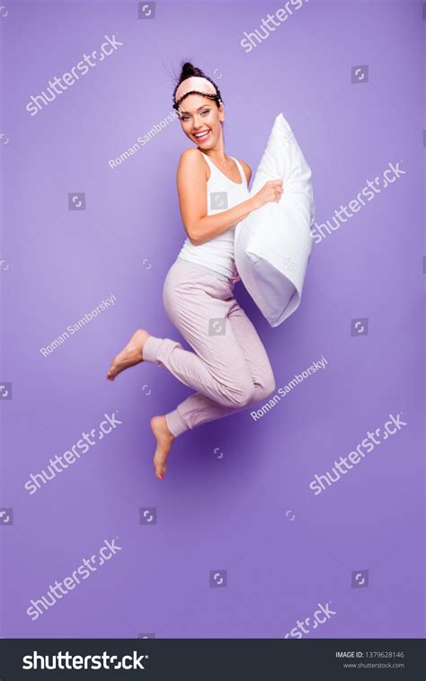 Jumping Joy Nude Images Stock Photos Vectors Shutterstock