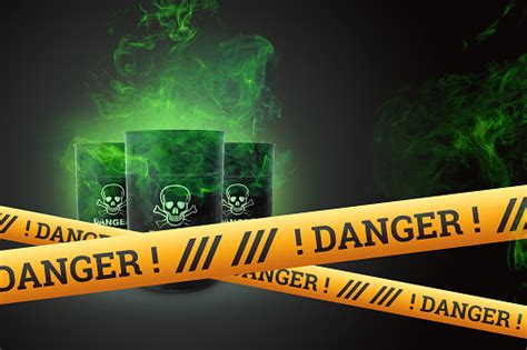 검은 색 배경에 폐기물이있는 검은 색 배럴 생물학적 폐기물 화학 폐기물의 개념 자연의 오염 독소 3d 렌더링 3d 일러스트레이션 0명에 대한 스톡 사진 및 기타 이미지