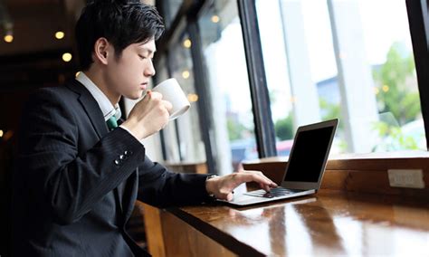 オフィスの昼休みの過ごし方 昼休みに一人になりたい休憩時間やることがない時にできることをご紹介します Kay s book