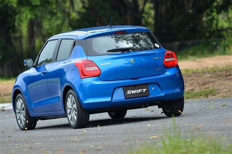 Suzuki Swift แรงสุดขีด สปีดเกินใครในสไตล์ของ Swift ฟรีดาวน์ งวด 7 Xxx บาท โปรโมชั่นเดือน