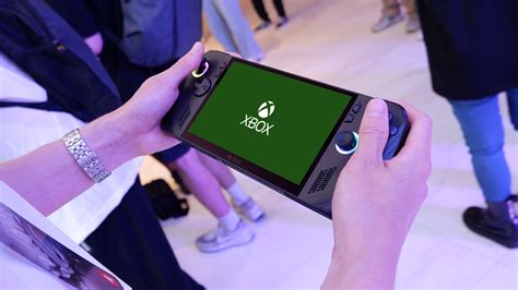 Microsoft Leak Reveals New Xbox Controller With An Accelerometer And