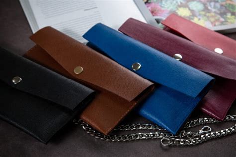 Гаманець жіночий шкіряний Lion Leather