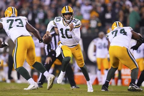 How To Watch Patriots Vs Packers Preseason Nfl Game Tv Streaming