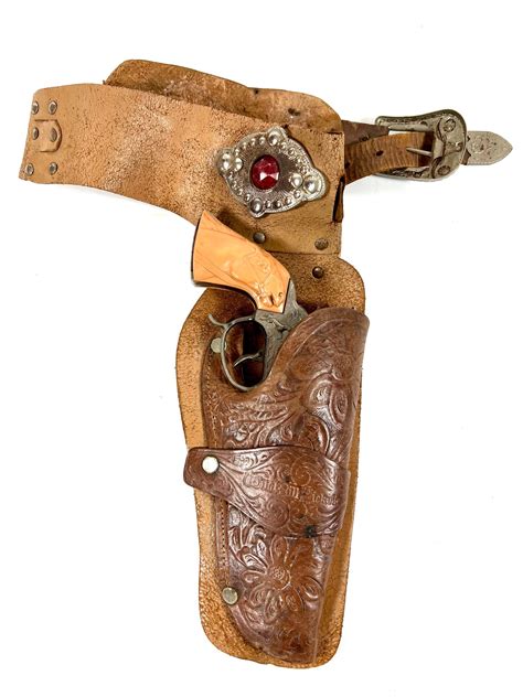 1950s Wild Bill Hickok Toy Gun 7534